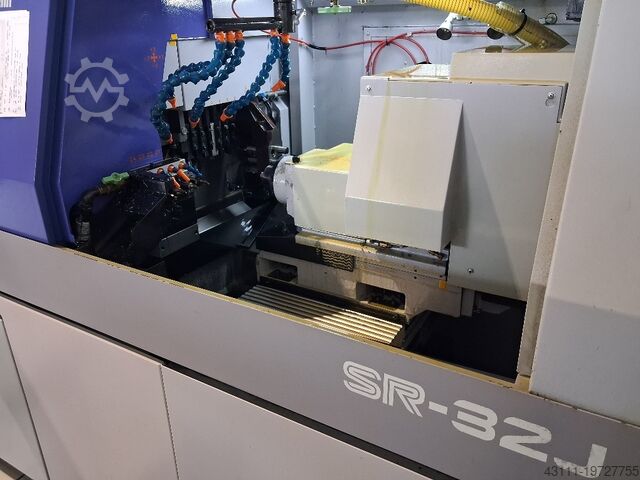 Švajcarski CNC strug
STAR Micronics SR32J