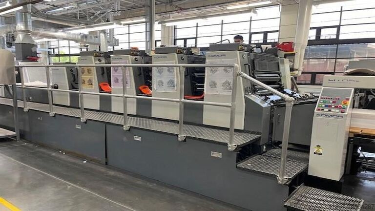 4 Boje
Komori LITHRONE L 428