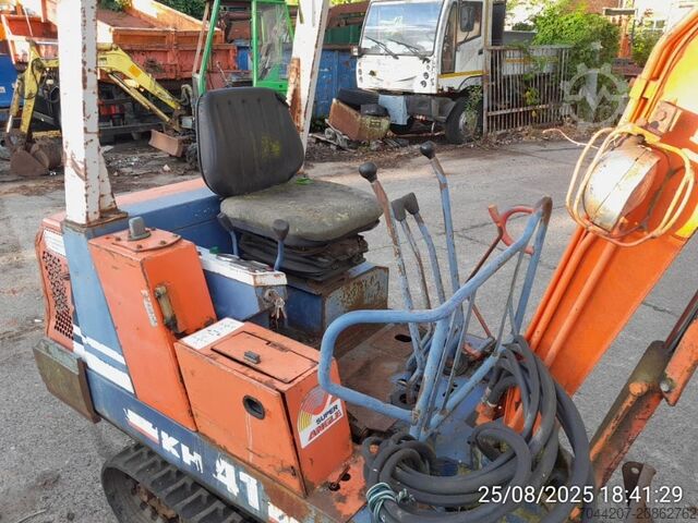 Mini bager
Kubota KH41