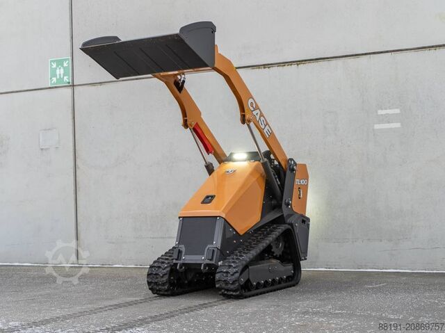 Guseničarski utovarivač
CASE TL 100