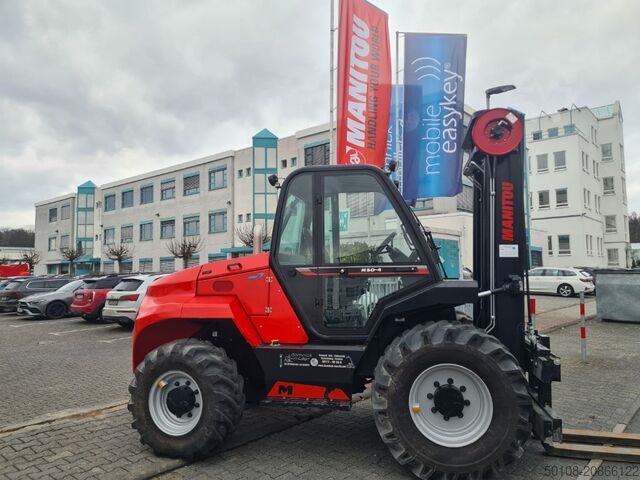 Terenski viljuškar
Manitou M50.4 ST5