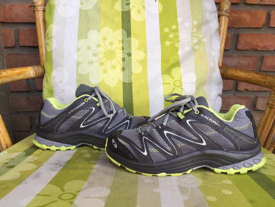 Original Salomon patike NOVE br38