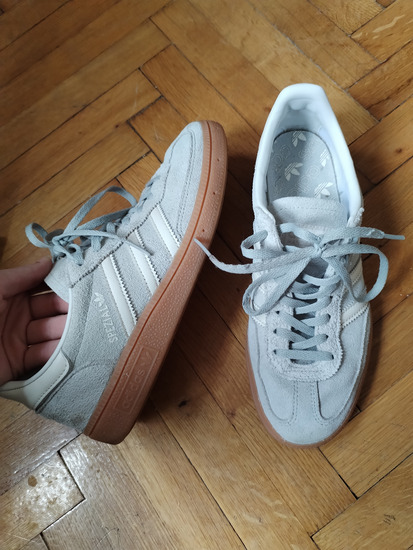 Adidas spezial
