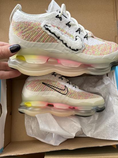 Nike Schorpion šarene patike 13.000din