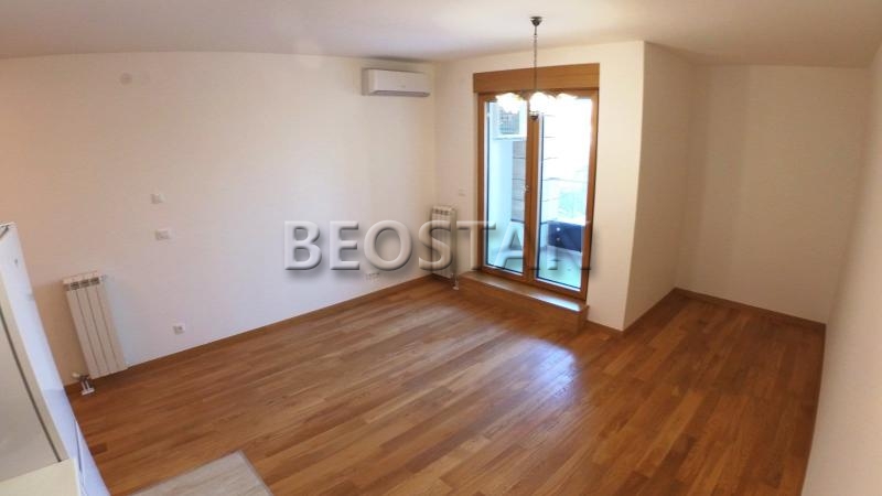 Novi Beograd - West 65 wellport #65821 690 €