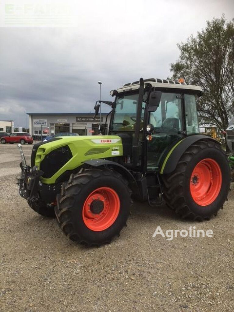 Claas axos 240 traktor točkaš
