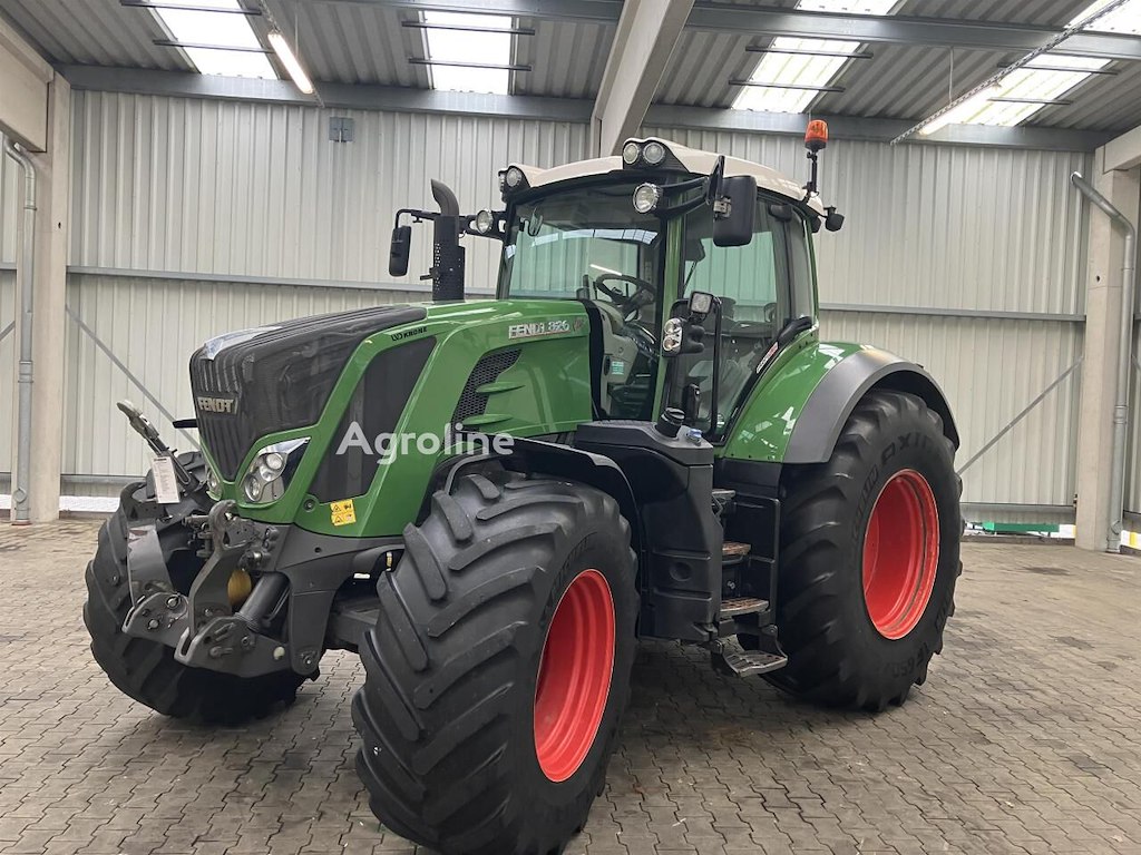 Fendt 826 Vario ProfiPlus traktor točkaš