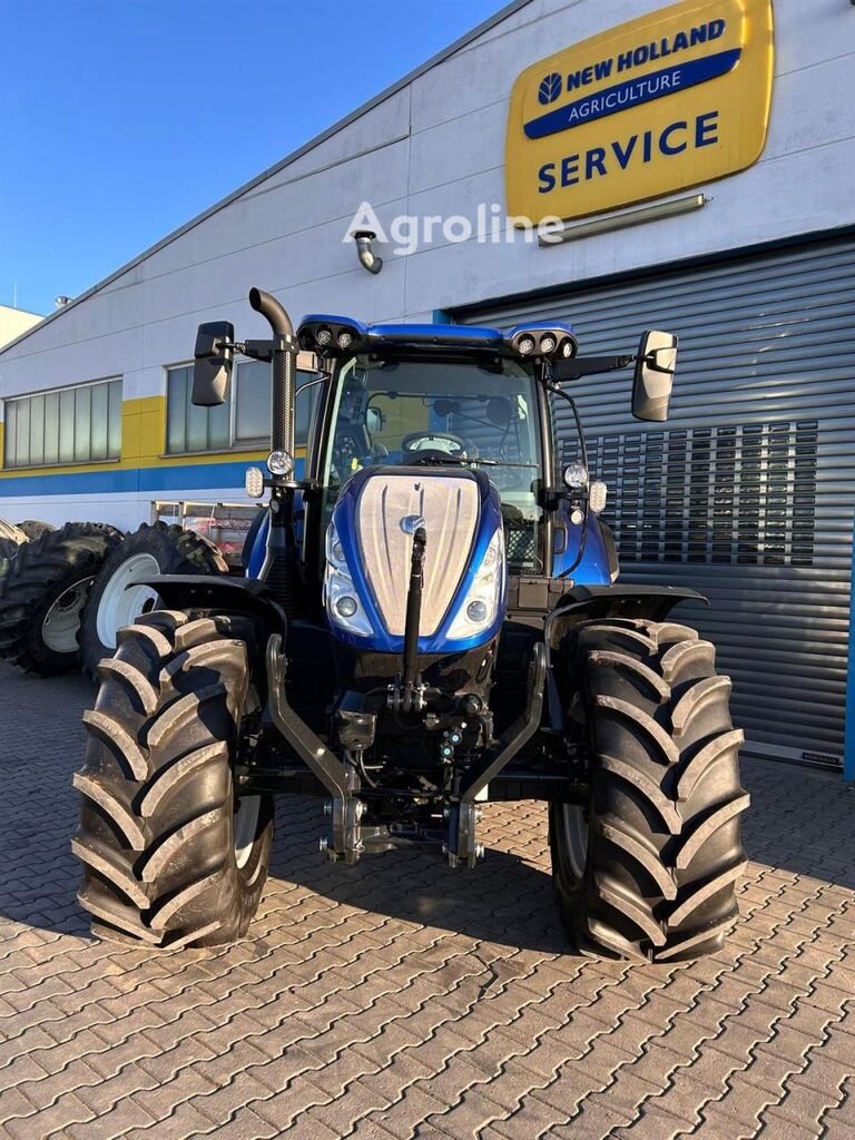 Novi New Holland T 6.180 AC Stage V traktor točkaš