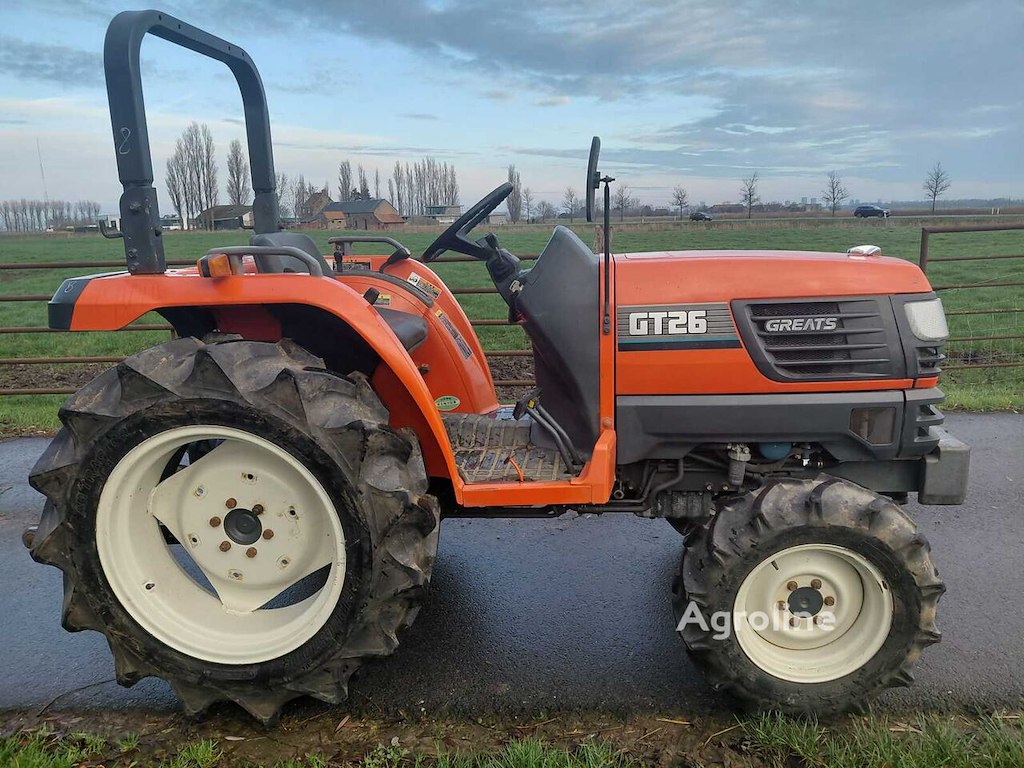 Prodaje se Kubota GT26 mini traktor na aukciji