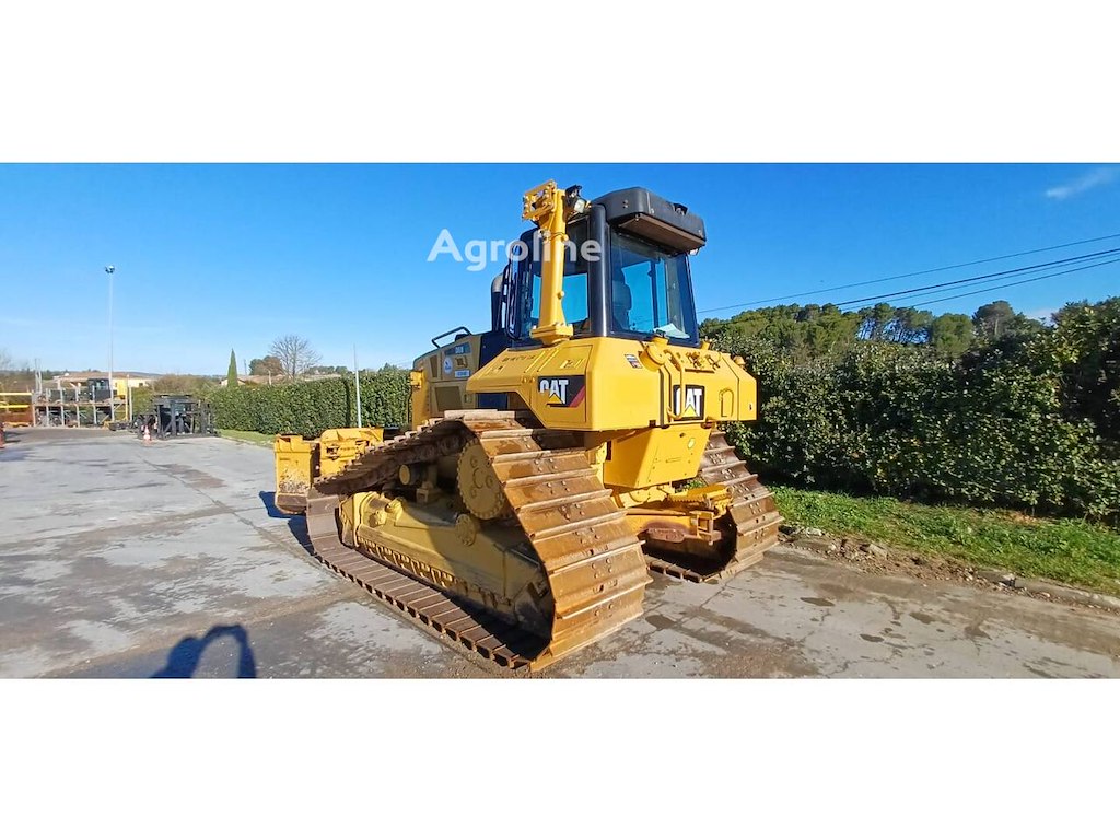 Caterpillar D6N4F LGP traktor guseničar