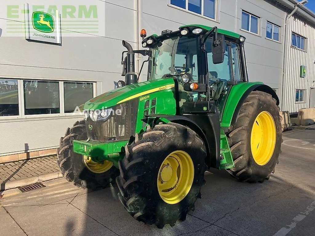 John Deere 6100m traktor točkaš
