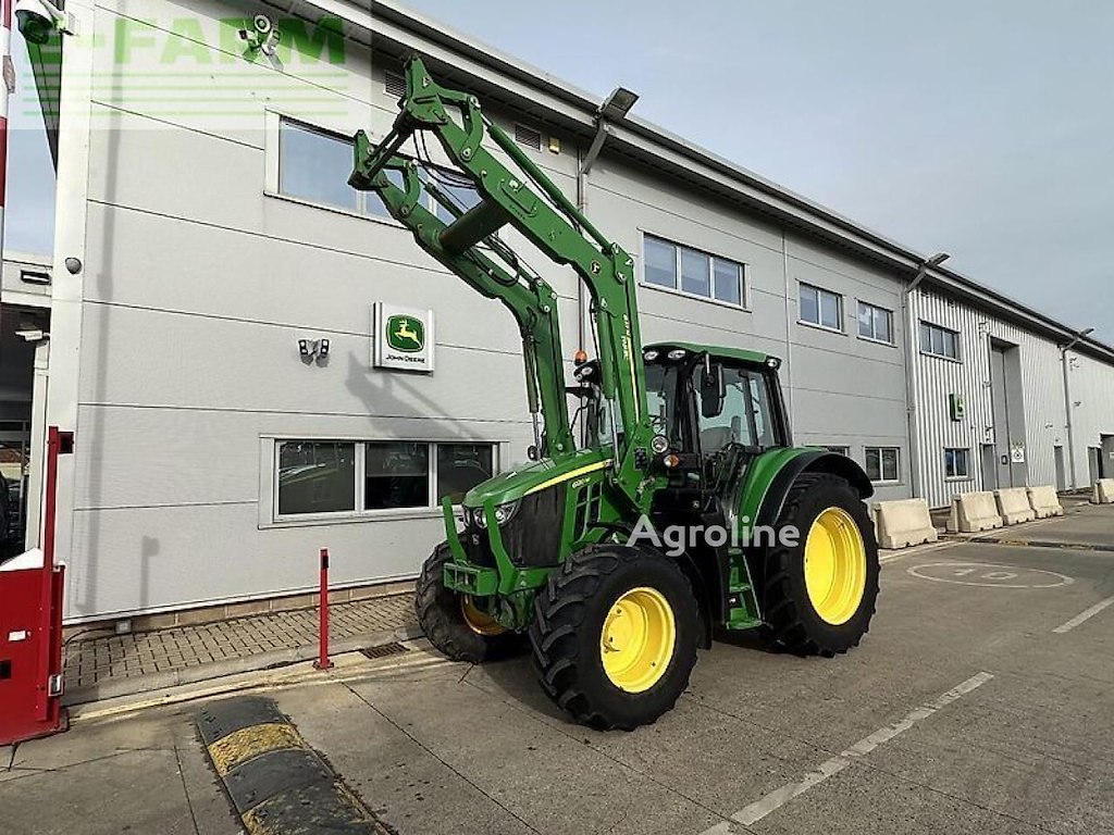 John Deere 6120m traktor točkaš