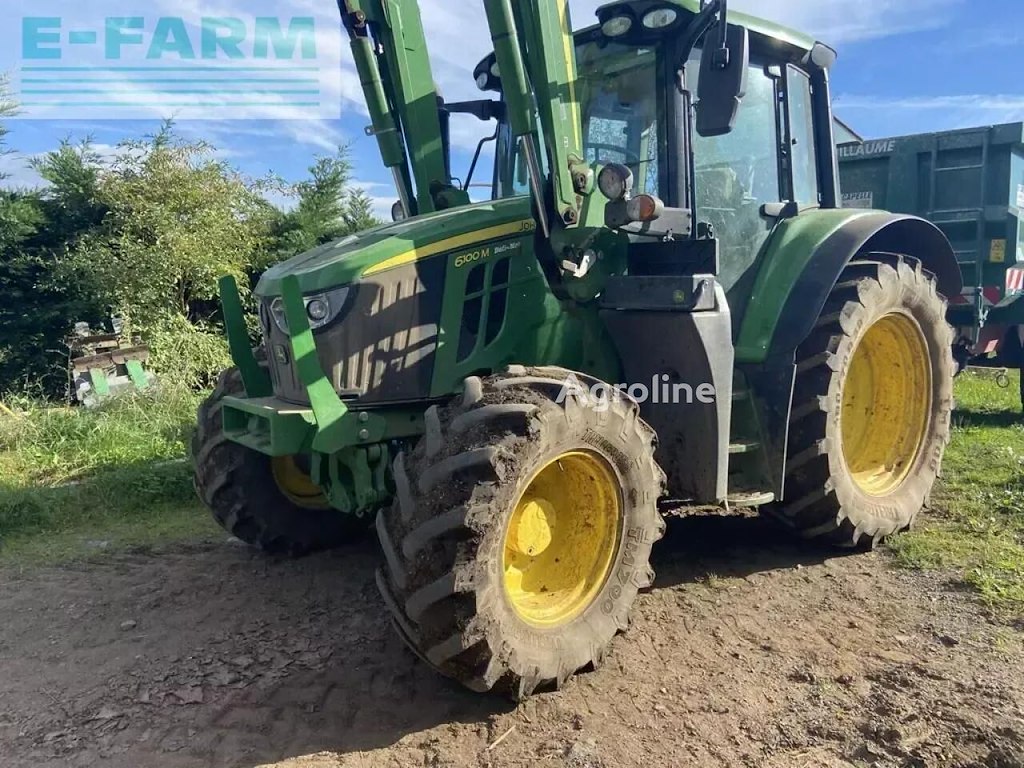 John Deere 6100m traktor točkaš