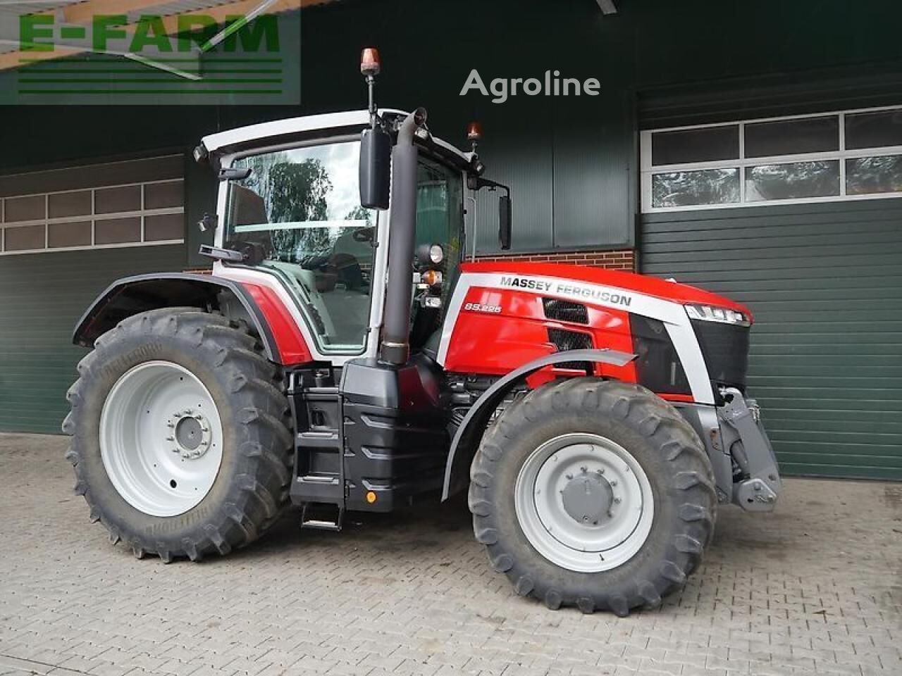 Massey Ferguson 8s.225 dyna-7 traktor točkaš