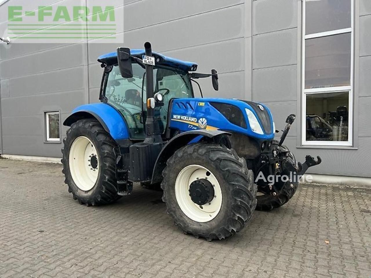 New Holland t 7.245 pc traktor točkaš