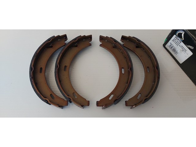 Brake shoe set, Mercedes 300 S, 400 S, 500 S - 06870