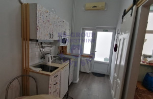 Prodajem Stan-Apartman, Centar