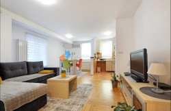 Stan-Apartman za Duži Najam, Trošarina, Voždovac, Beograd, €600