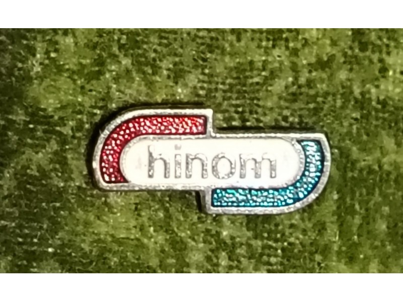 HINOM.