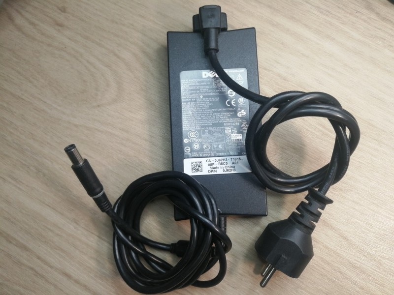 Adapter DELL PA-1900-28D 19,5V --- 4,62A 90W