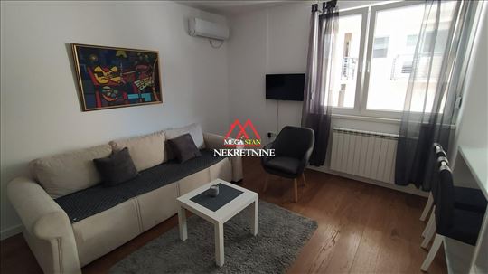 Bulevar Oslobođenja 26m2 - garsonjera