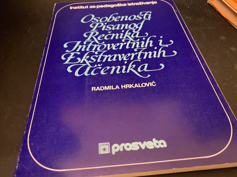 Osobenosti Pisanog Rečnika Introvertnih i Ekstravertnih