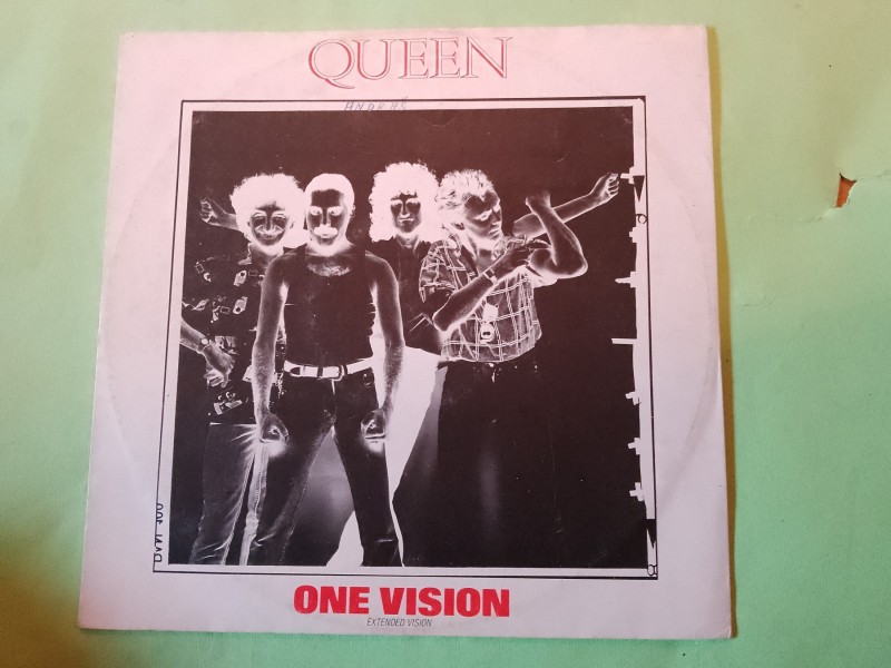 Queen – One Vision (Extended Vision)
