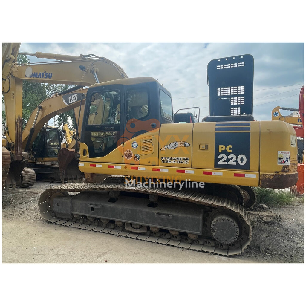Komatsu PC220-7 bager guseničar