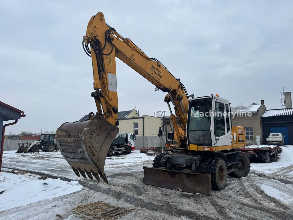 Liebherr A 900B LITRONIC bager točkaš