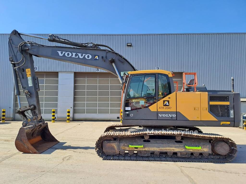 Volvo EC 220 EL bager guseničar