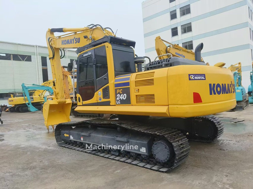 Komatsu pc240 bager guseničar