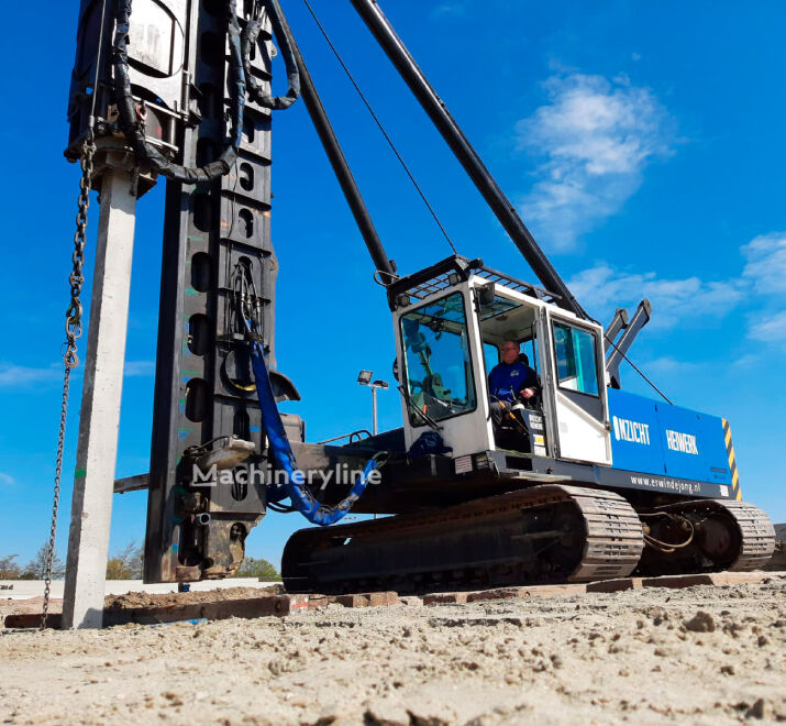 Rambo mašina za pobijanje šipova
