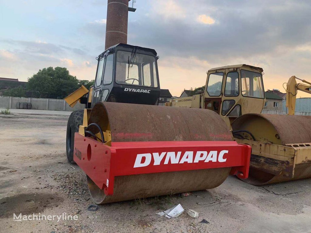 Dynapac CA30D kompaktor s jednim valjkom