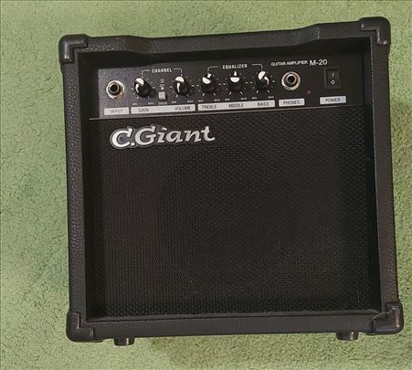 C.Giant M-20 Gitarsko pojačalo