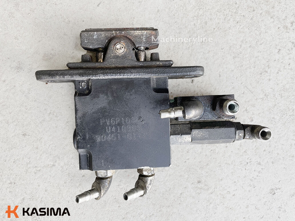 Blade Pilot Valve Kubota RD451-61421 RD451-61420 PV6P1082A U410369 za Kubota U55-4 mini bagera