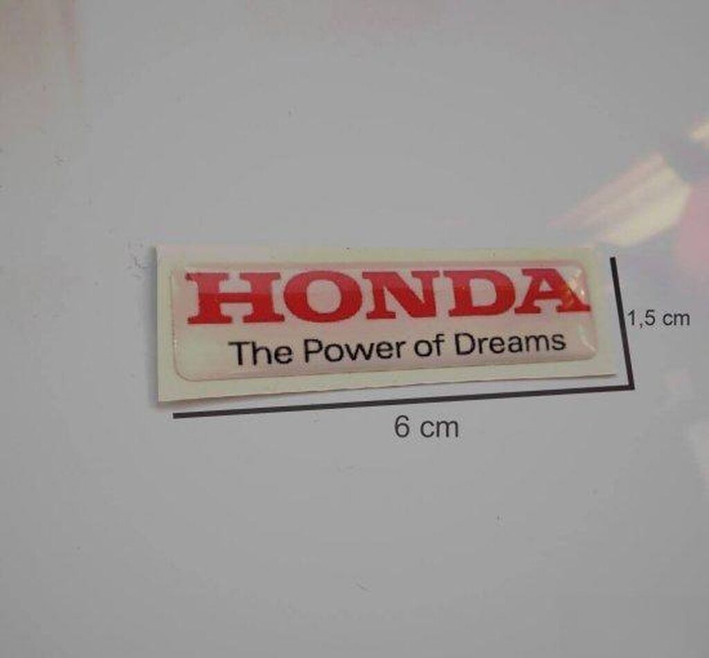 Honda - stiker - 900    opis: samolepljivi stiker izradjen od