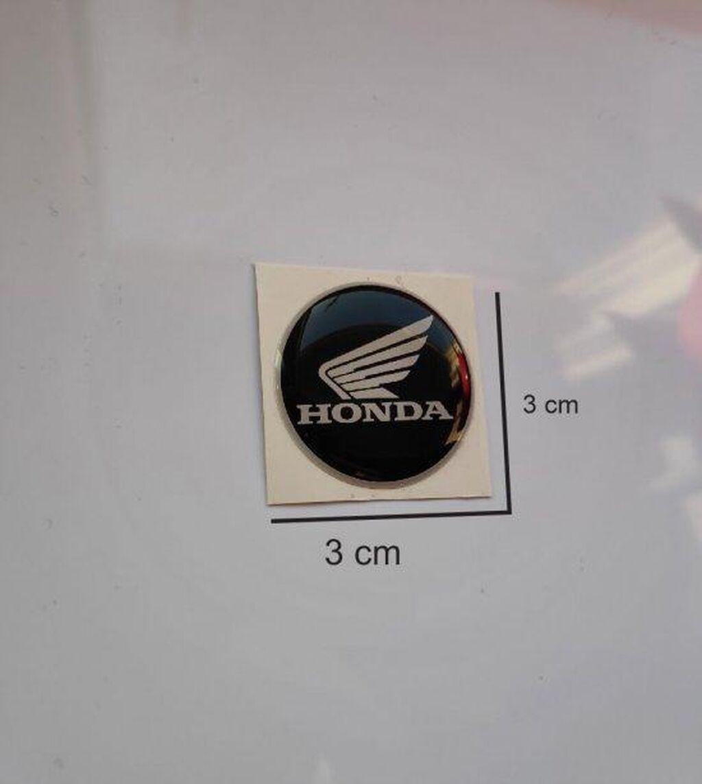 Honda - stiker - 898    opis: samolepljivi stiker izradjen od