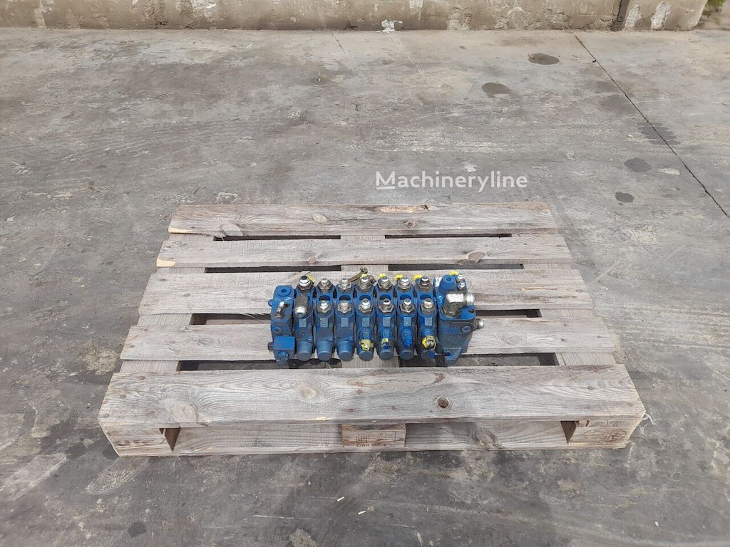 Rexroth 08404855 hidraulični razvodnik za Fermec bagera-utovarivača