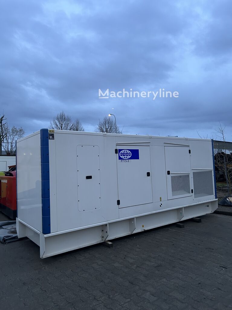 FG Wilson P715-3 diesel generator