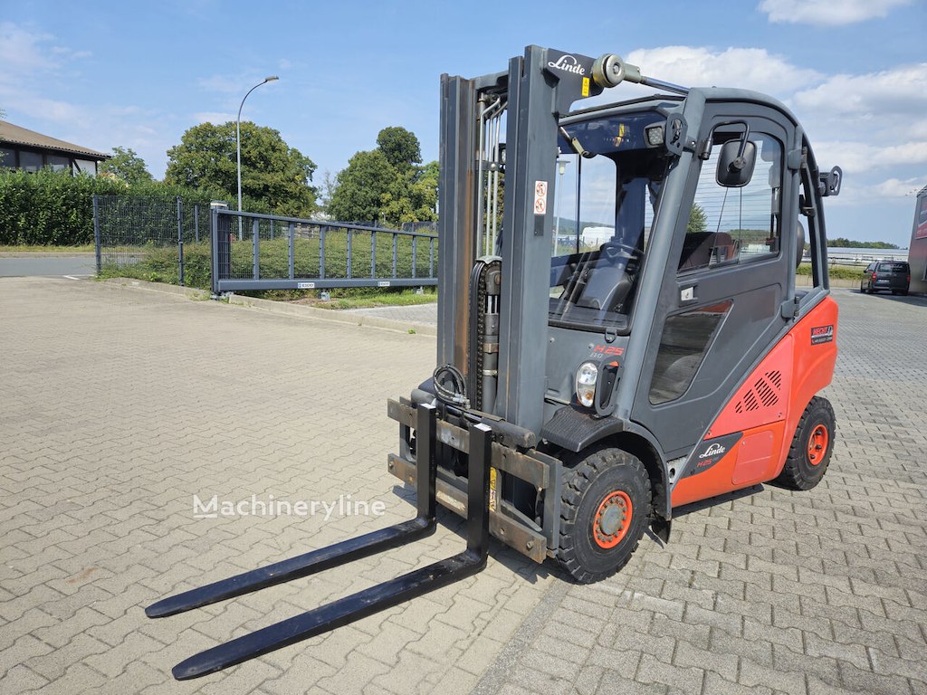 Linde H25D-02 dizel viljuškar