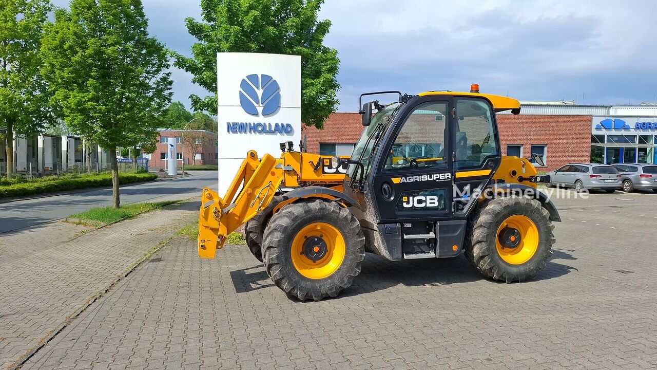 Prodaje se JCB 532-70 Agri Super teleskopski utovarivač na aukciji