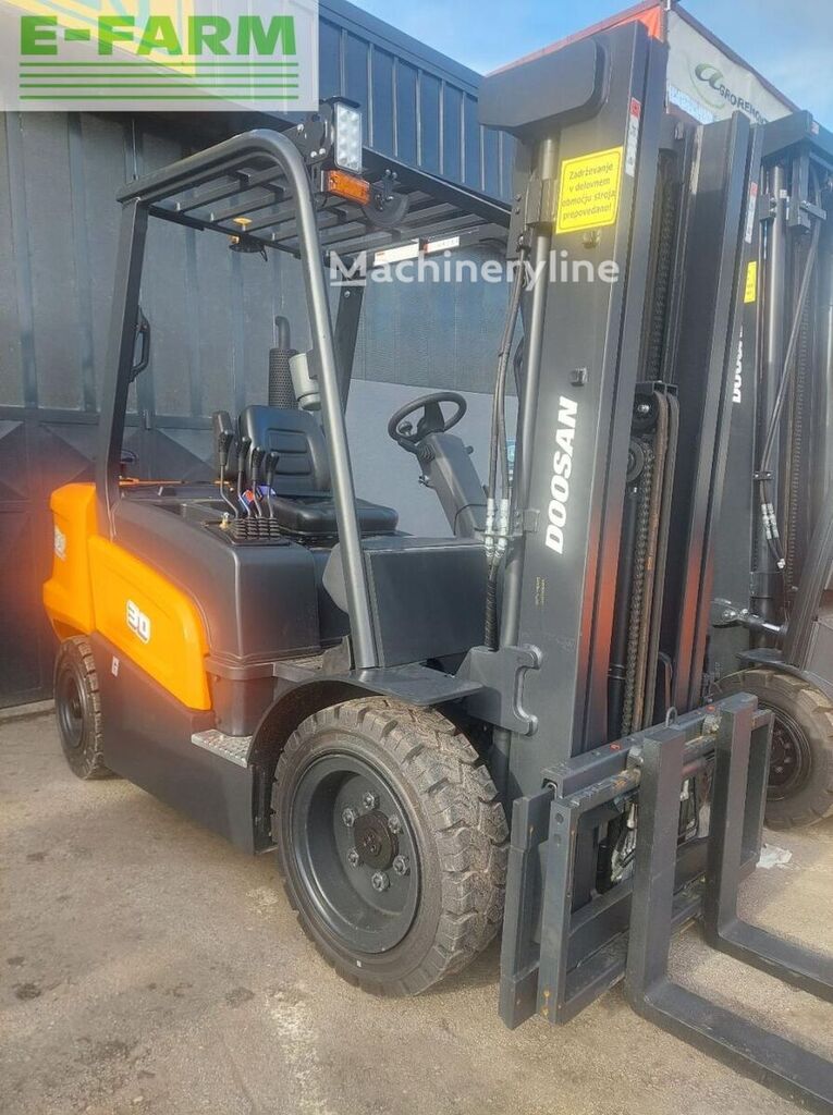 Doosan D30NXS dizel viljuškar