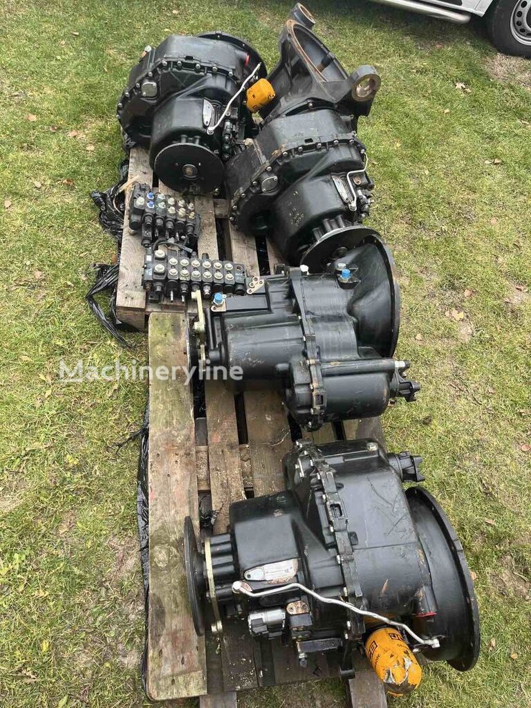 JCB 449/M2747/22/73636 menjač za JCB 530, 531-70, 535-125, 535-140, 541-70 teleskopskog utovarivača