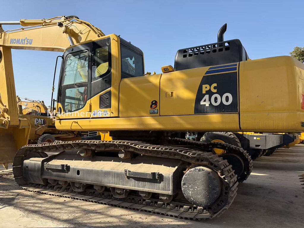 Komatsu PC400 bager guseničar