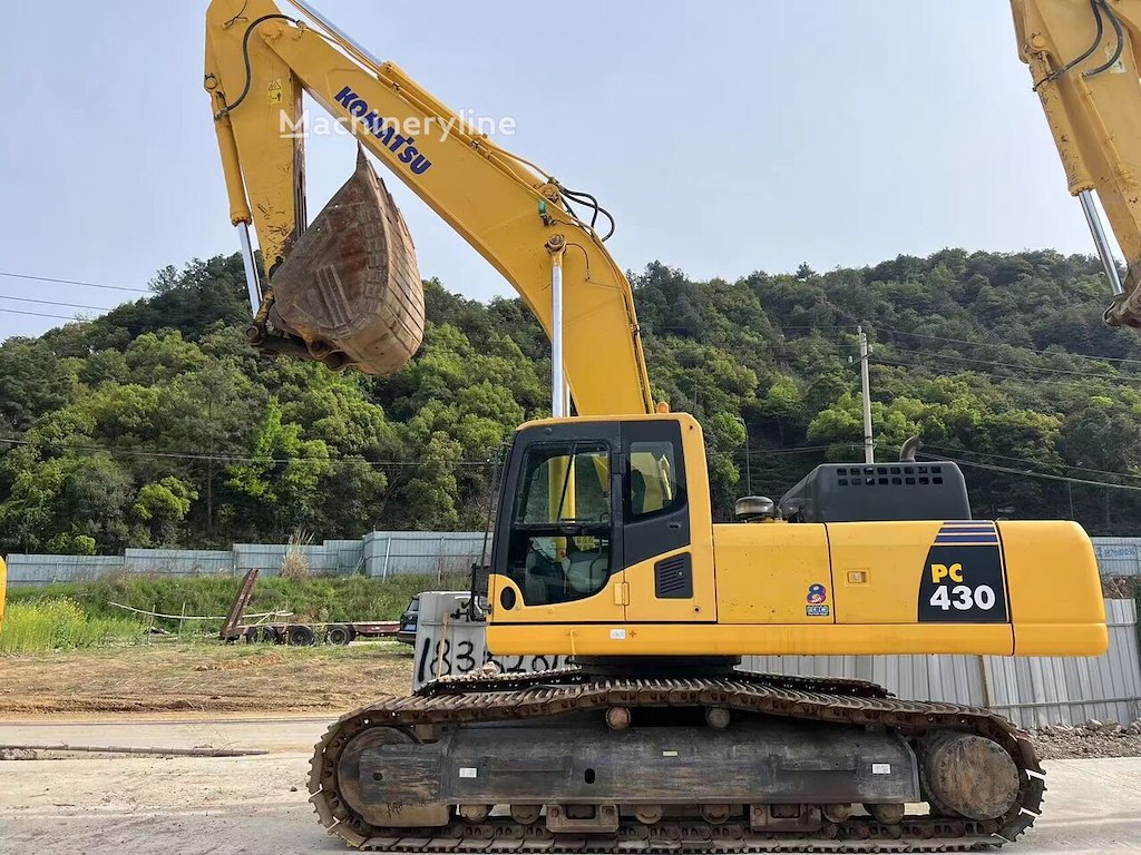Komatsu PC430-8 bager guseničar