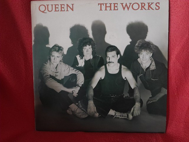 Queen / Works