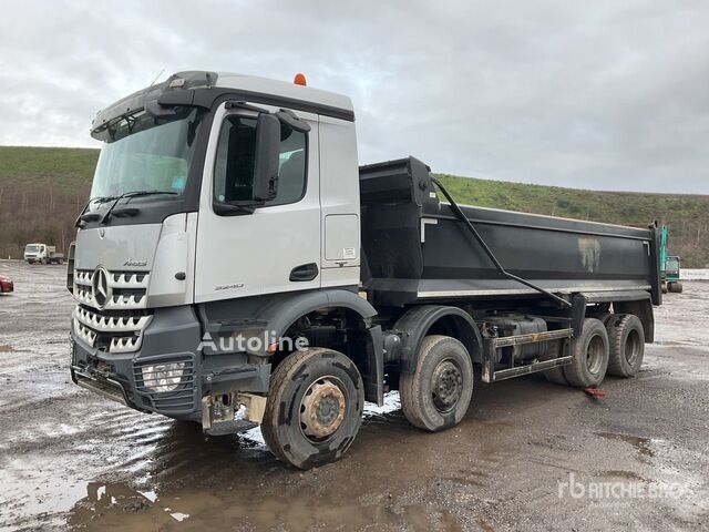 Prodaje se Mercedes-Benz 963-8-G kiper na aukciji