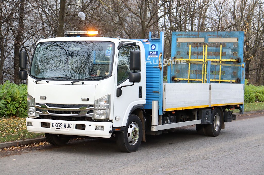 Isuzu N75 190 4X2 18FT DROPSIDE C/W TAIL-LIFTER (2019) kamion s ravnom platformom