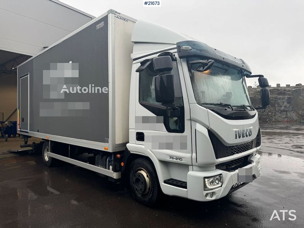 IVECO 2016 Iveco 75-210 4x2 skapbil m/ lift kamion furgon