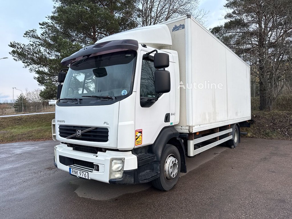 Prodaje se Volvo FL 240 kamion furgon na aukciji